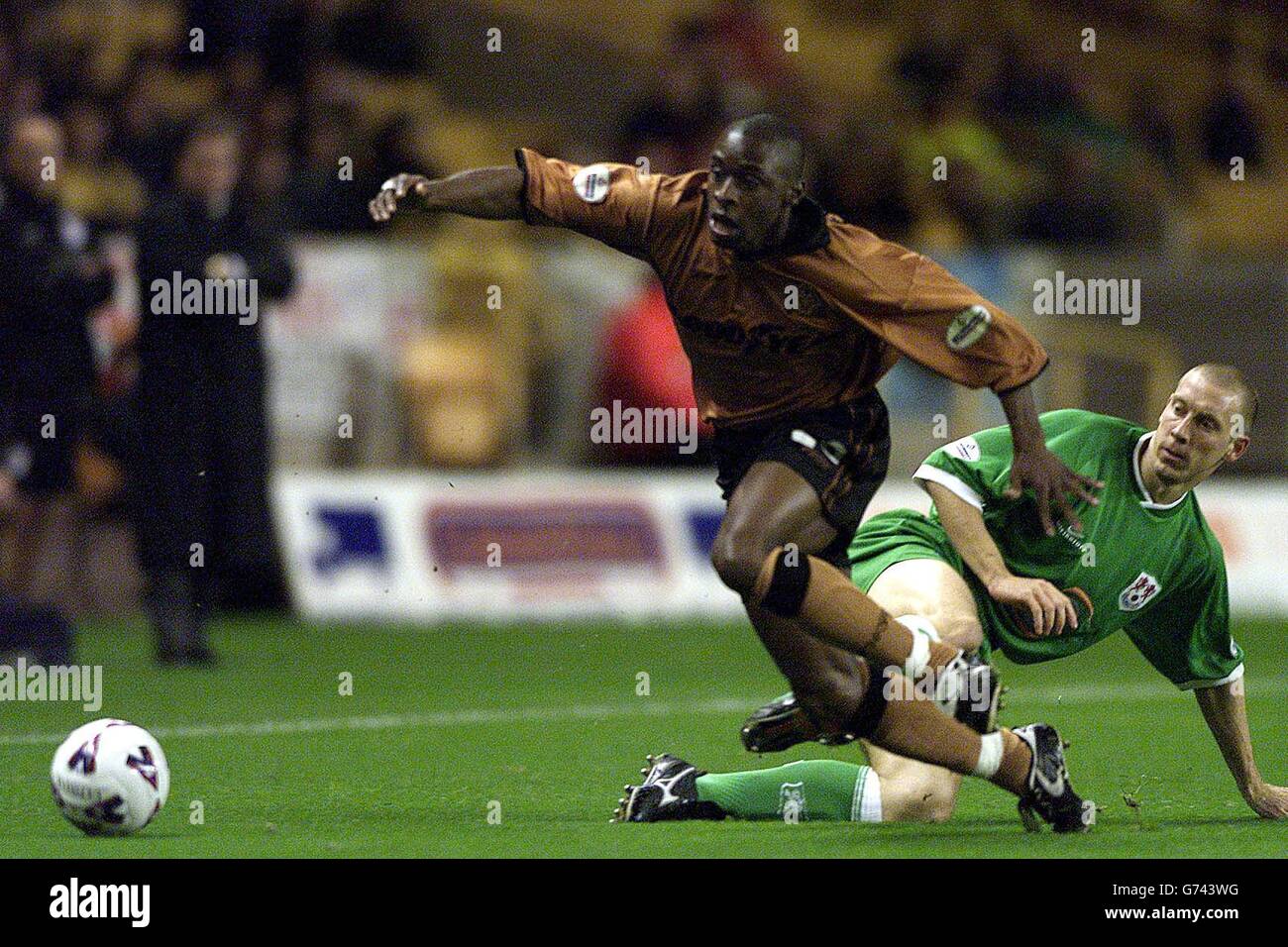 Wolves v Millwall Shaun Newton Stock Photo - Alamy