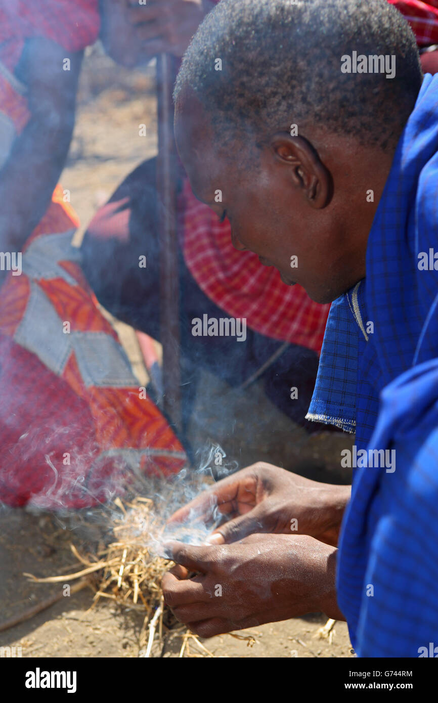 Masai warriors hi-res stock photography and images - Alamy