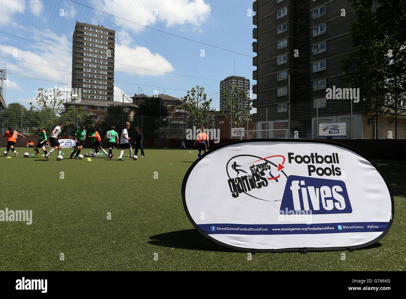 Training pools hi-res stock photography and images - Alamy