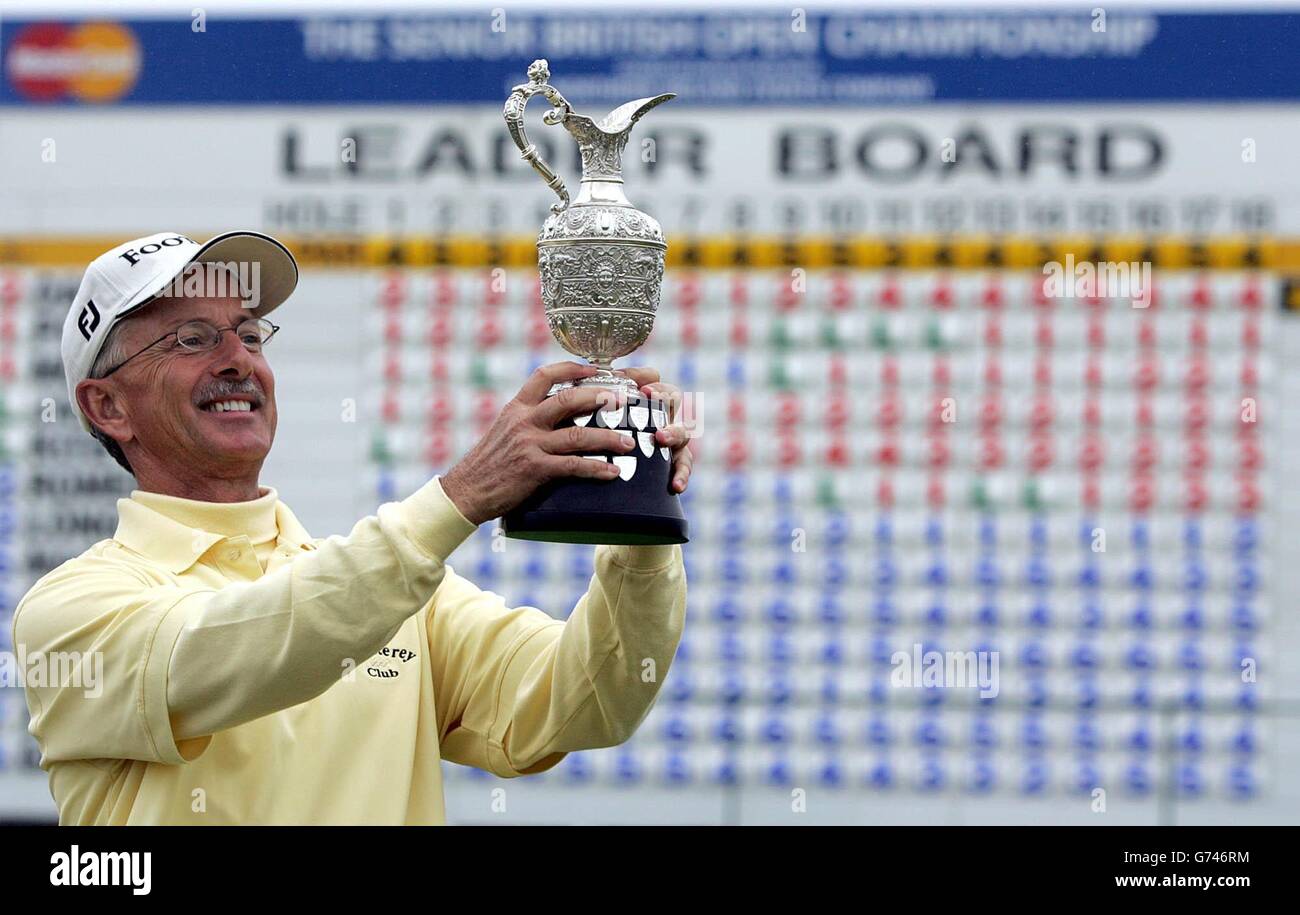 Golf celebrating pete oakley hi-res stock photography and images - Alamy