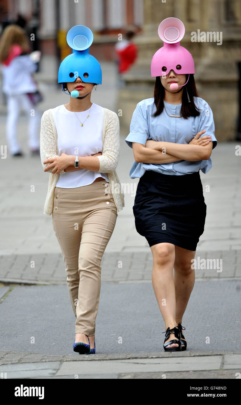 Graduate Tomomi Sayuda (left) and her colleague Yukyung Lee wear 'The ...