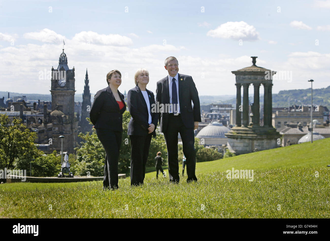 News politics devolution statement hi-res stock photography and images ...
