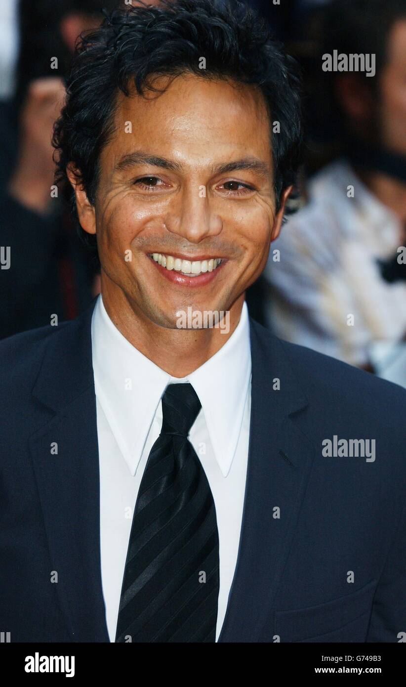 Celebrity showbiz film premiere actor smiling catuk04 benjamin bratt hi ...