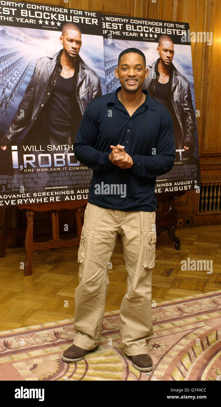 I Robot Will Smith