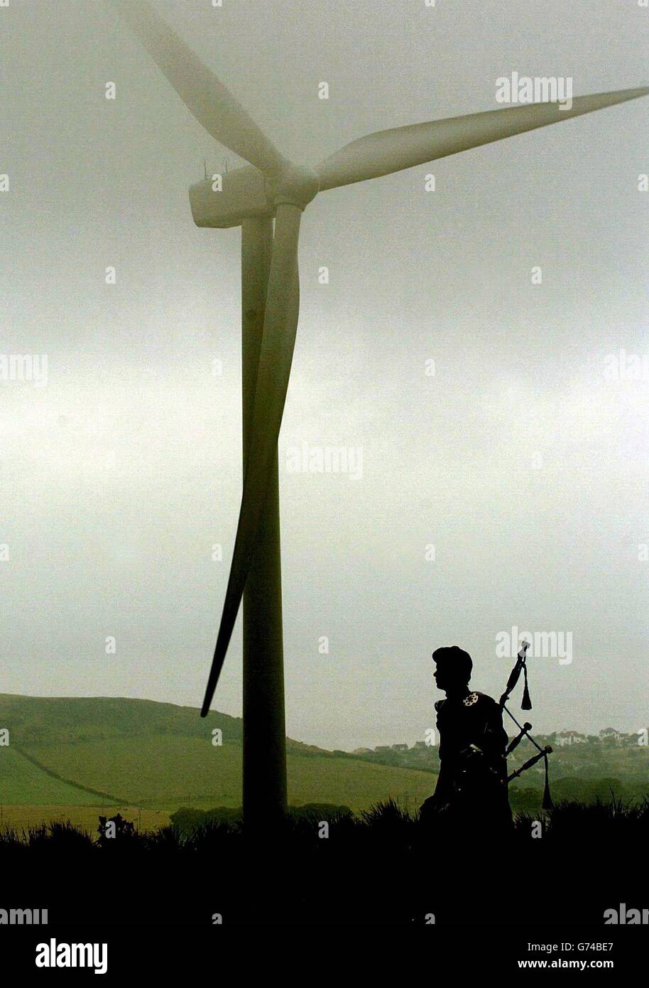 Ardrossan wind farm hi-res stock photography and images - Alamy