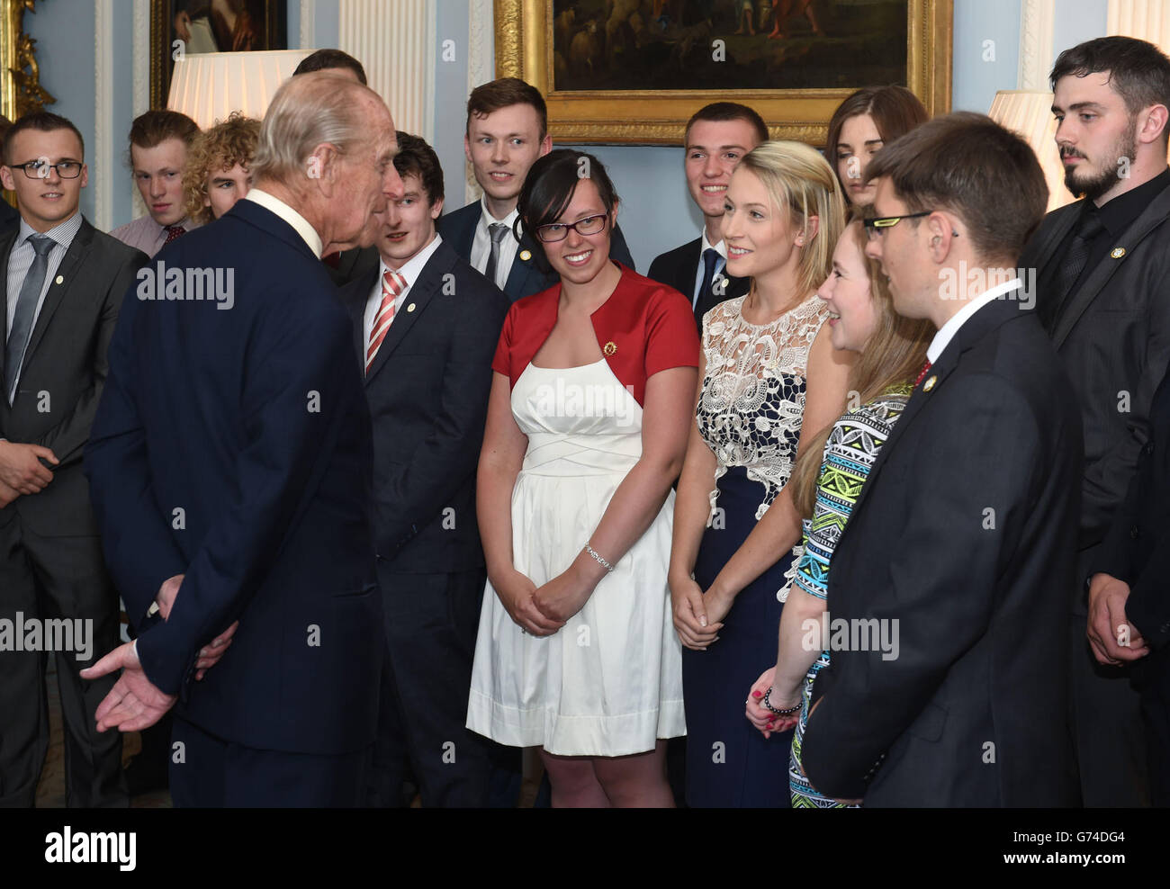 The duke edinburgh meets recipients duke edinburgh award hillsborough ...