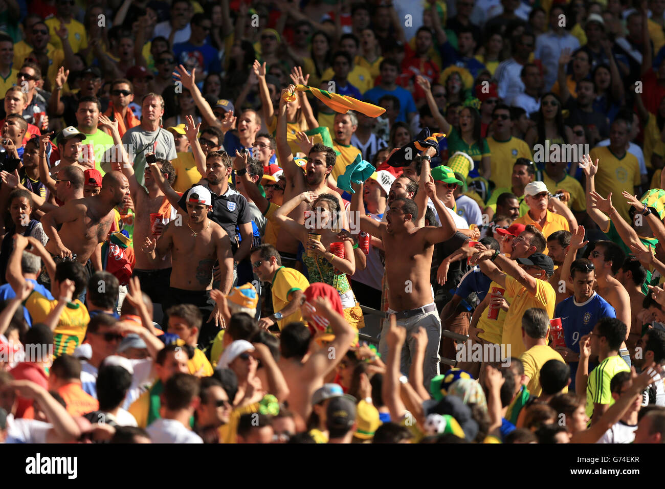 Soccer match argue fans hi-res stock photography and images - Alamy