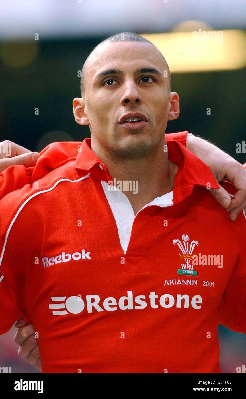 Who made debut hi-res stock photography and images - Alamy