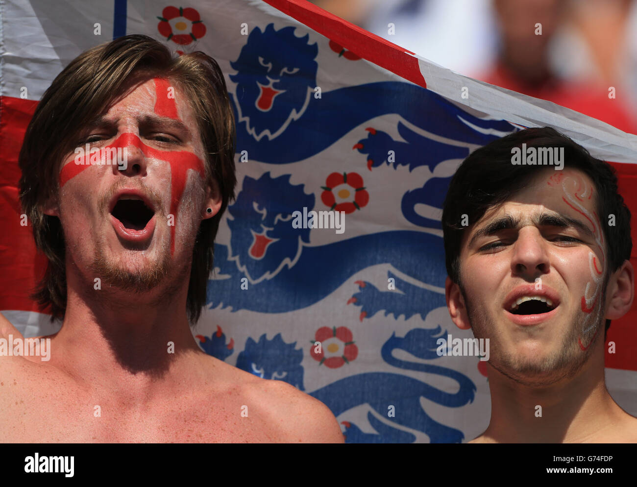 Costa rica soccer fans hi-res stock photography and images - Alamy