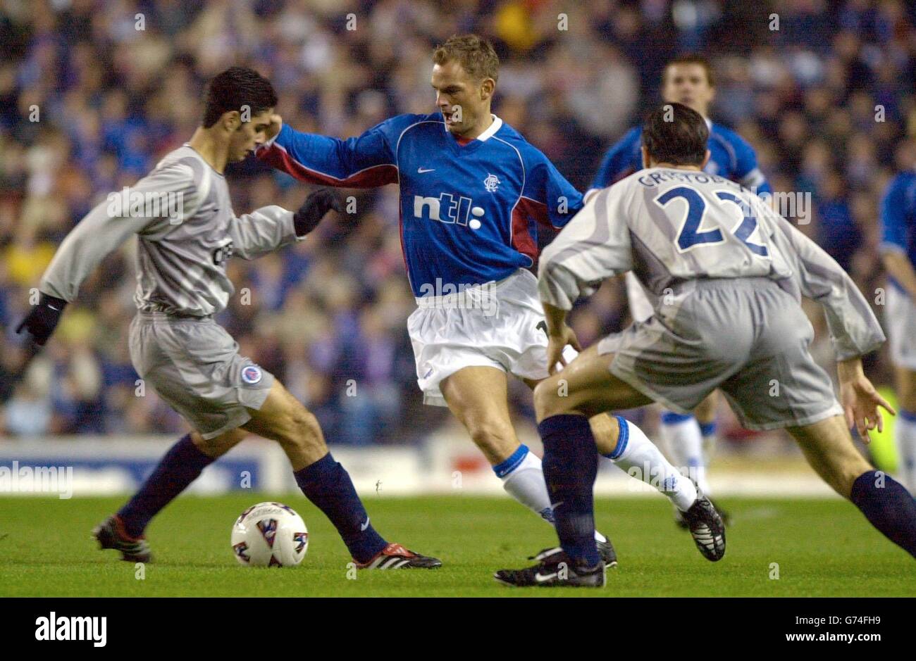 First leg game between rangers paris saint germain ibrox stadium hi-res ...