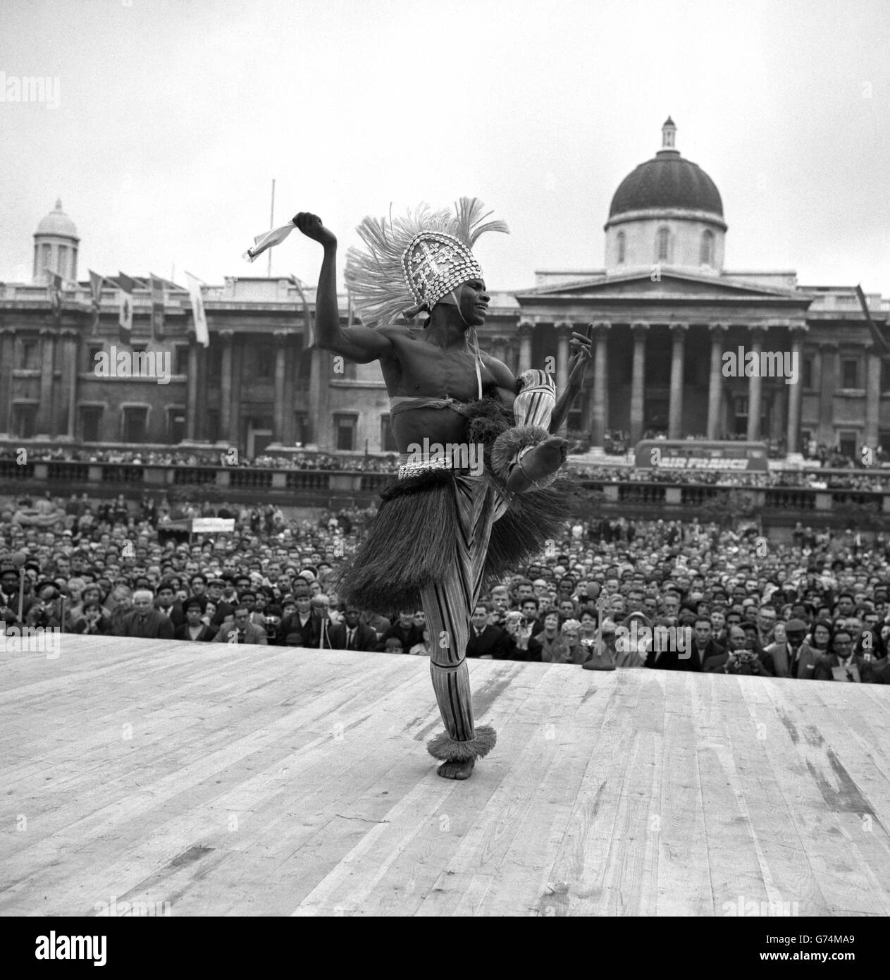 National dance troupe in sierra leone Black and White Stock Photos ...