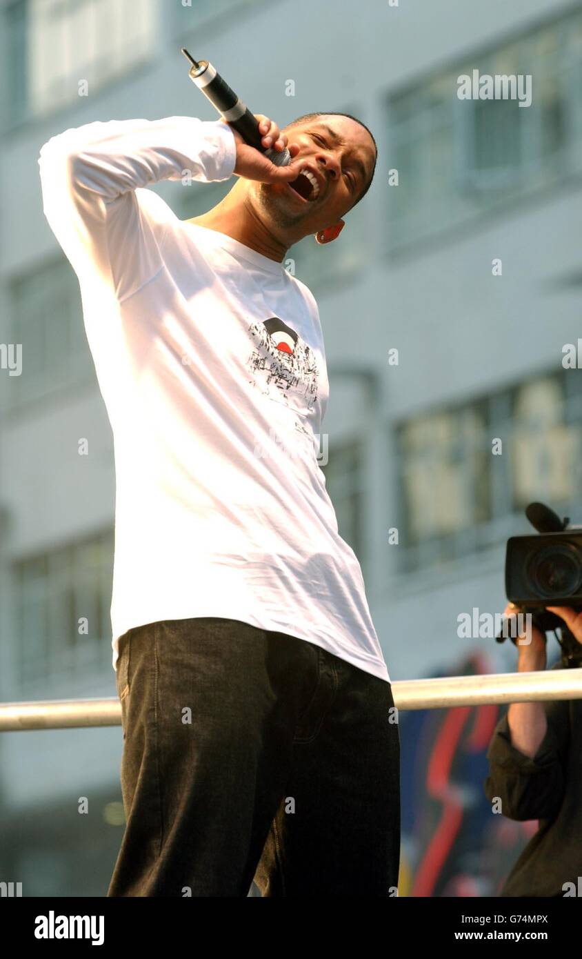 Will Smith I, Robot premiere Stock Photo - Alamy
