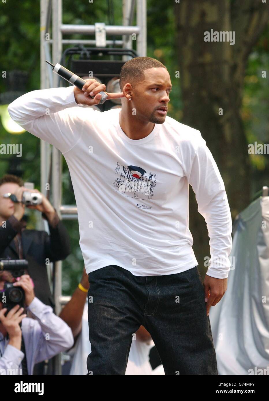 Will Smith I, Robot premiere Stock Photo - Alamy