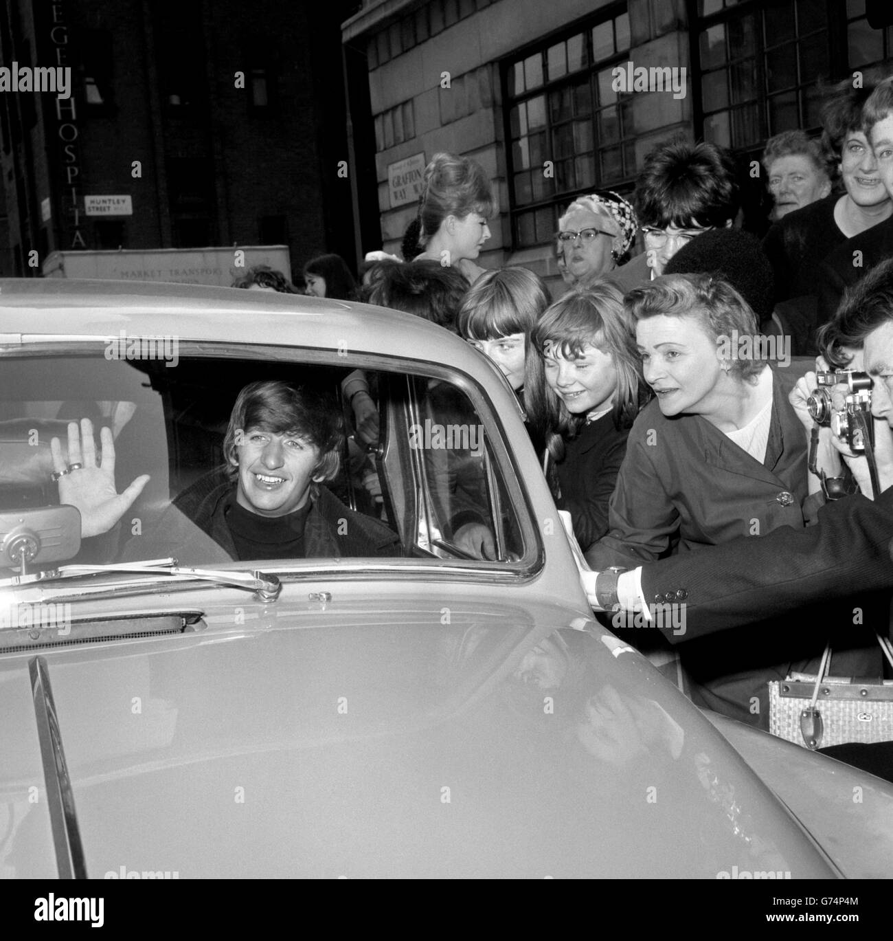 Ringo starr fans hi-res stock photography and images - Alamy