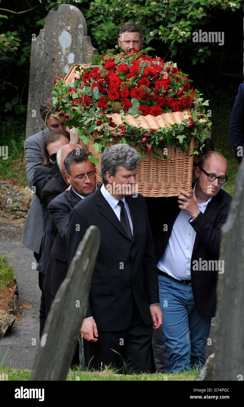 Adrian edmonson hi-res stock photography and images - Alamy