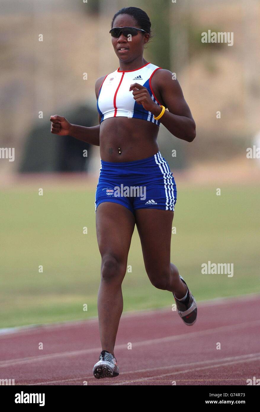 Sarah claxton teamgb olympic holding camp hi-res stock photography and ...