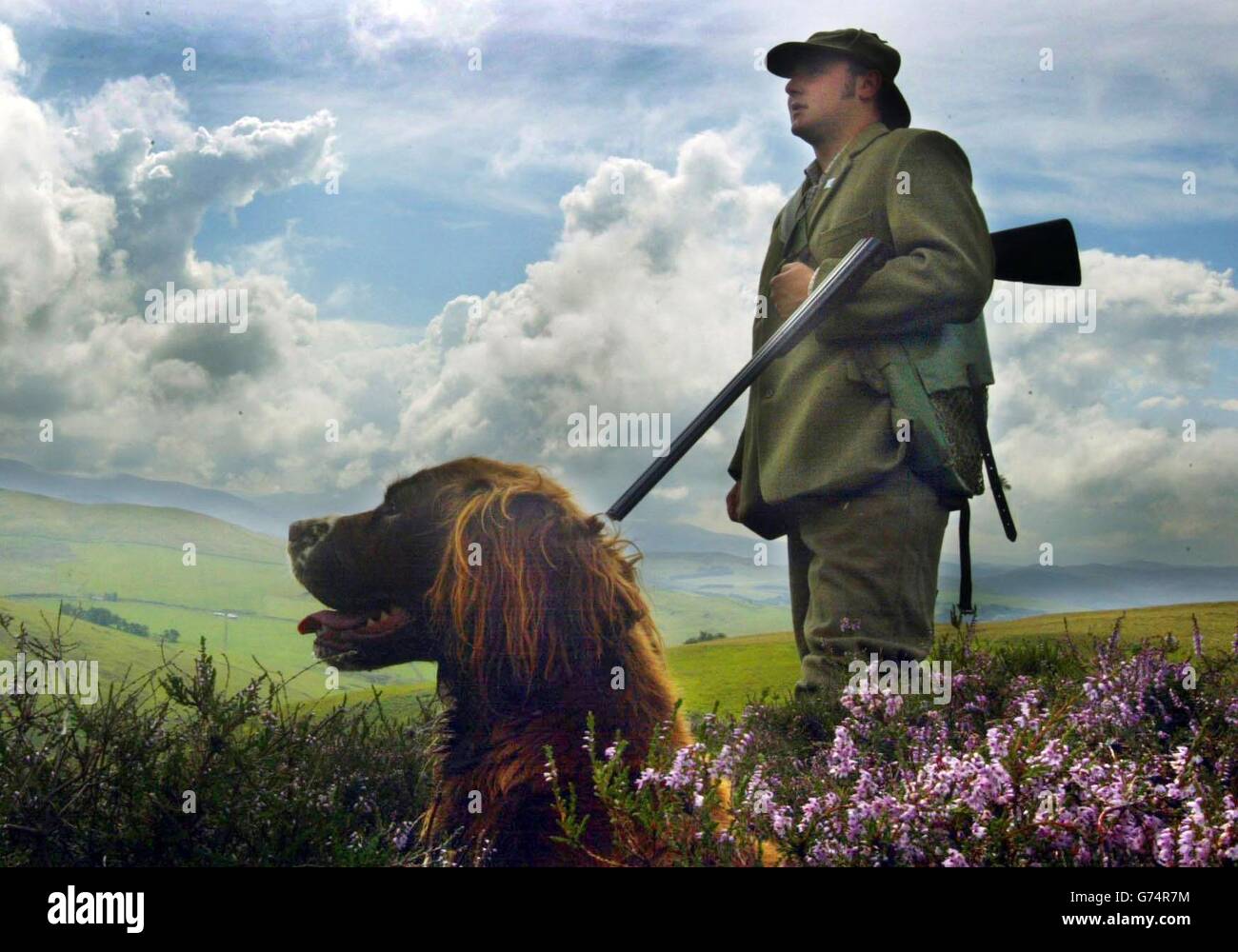 Game Keeper Kyle Hogg with his dog Teal, prepare for the start of the ...