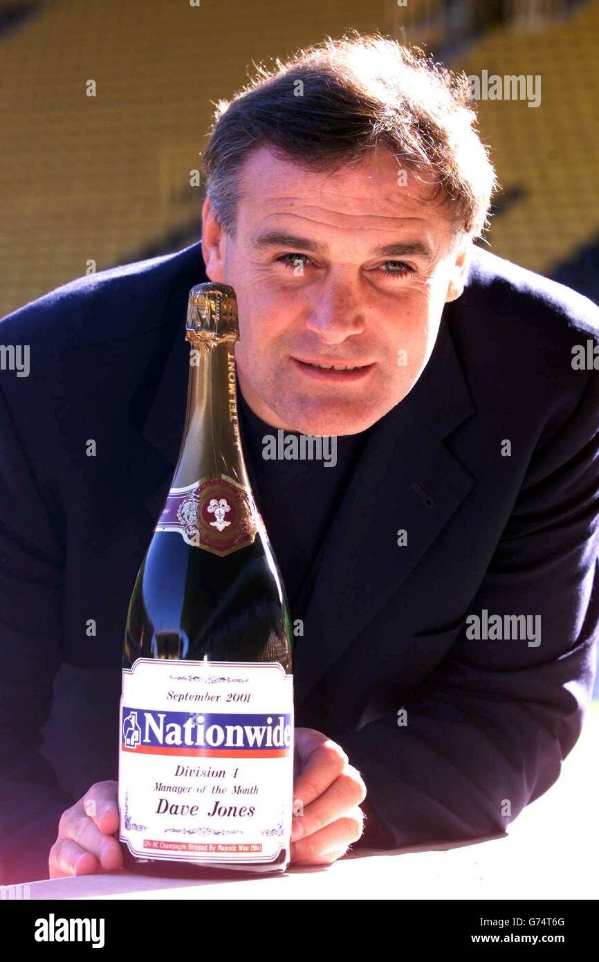 Football Dave Jones Stock Photo - Alamy