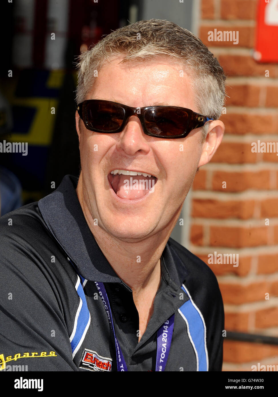 Motor Racing - Dunlop MSA British Touring Car Championship - Oulton ...