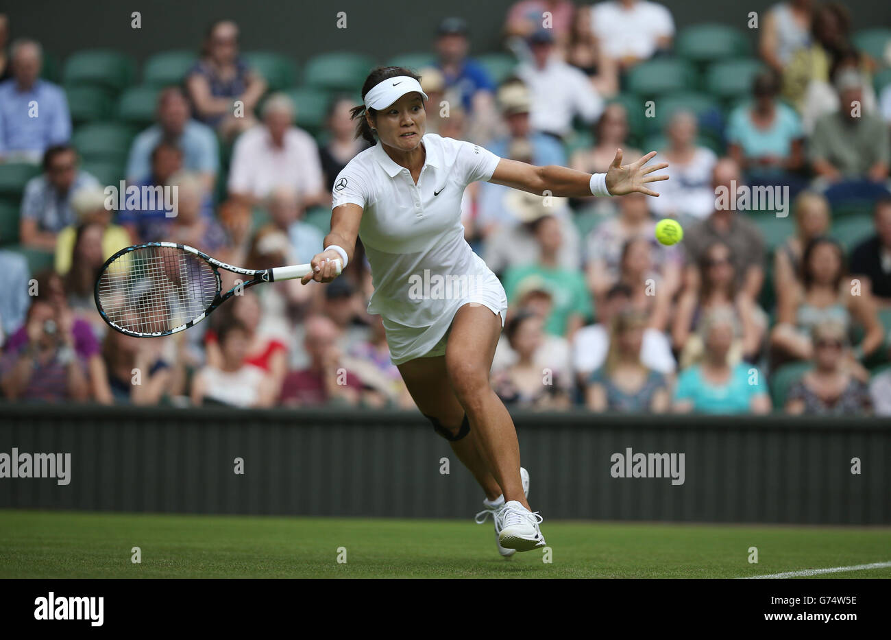 China's Na Li in action against Poland's Paula Kania during day one of ...