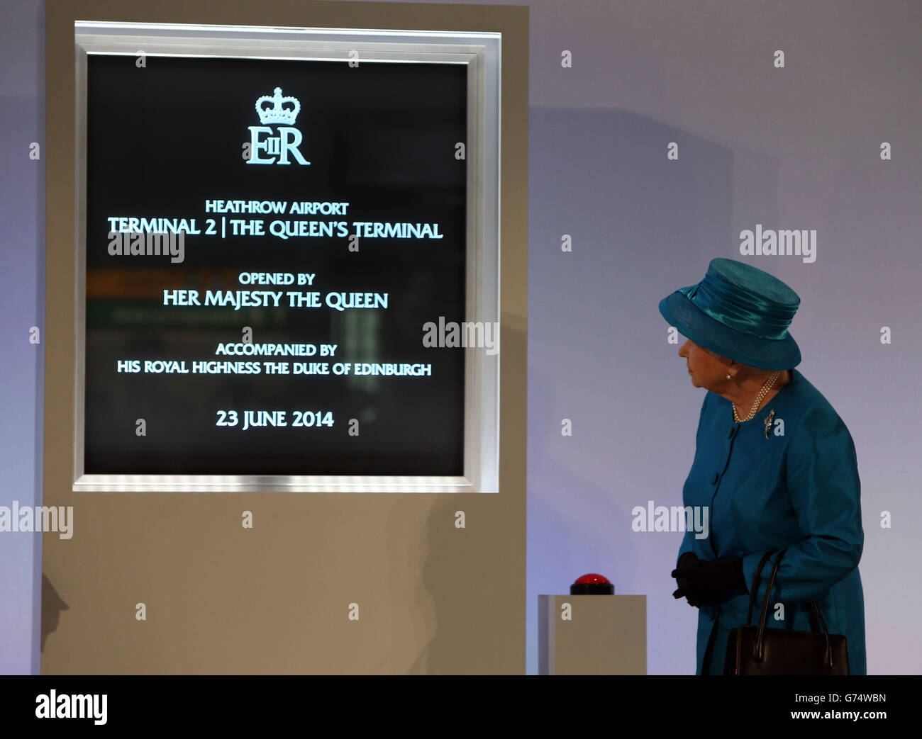 Queen Elizabeth II opens new Heathrow Terminal 2 Stock Photo - Alamy