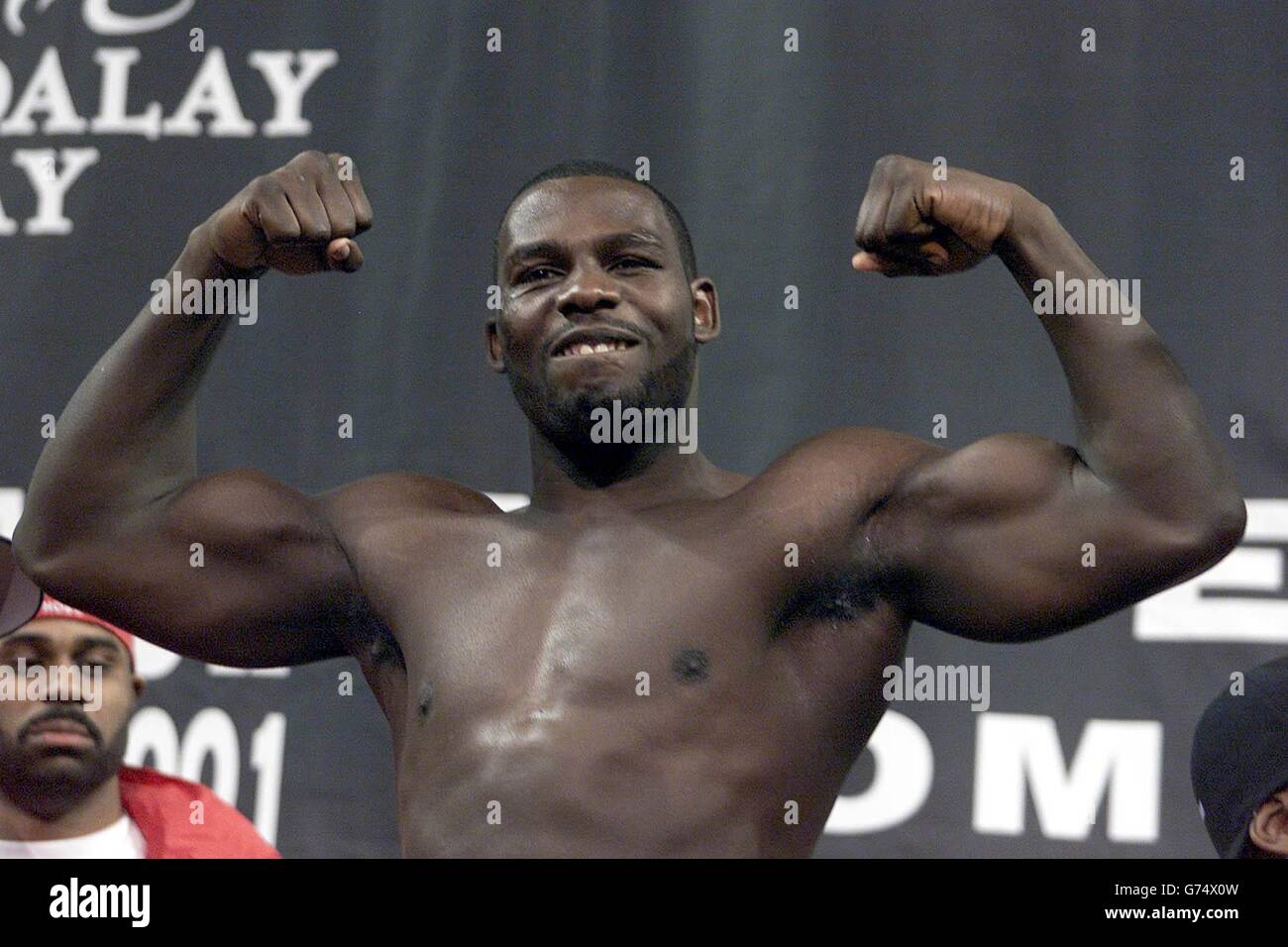 Hasim rahman lennox lewis hi-res stock photography and images - Alamy