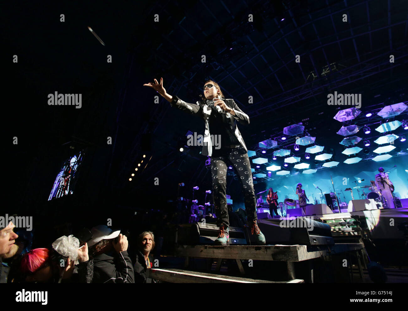 Pyramid stage on fire hi-res stock photography and images - Alamy