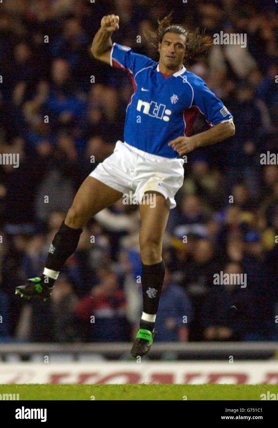 Sport football celebrating lorenzo amoruso hi-res stock photography and ...