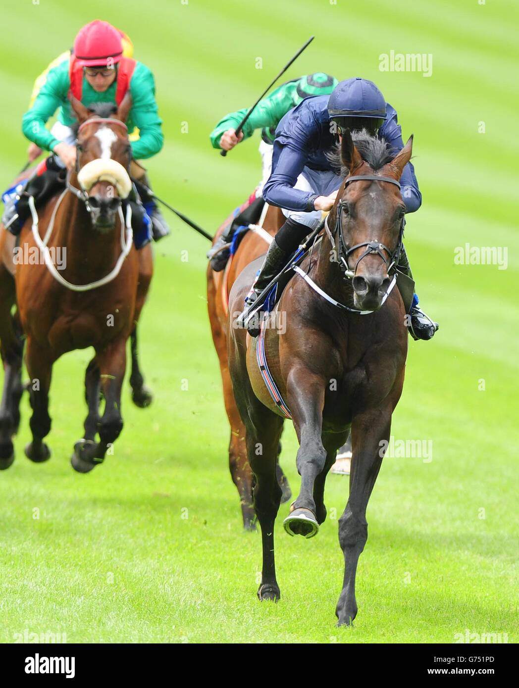 Ernest Hemingway ridden by Joseph O'Brien wins The At The Races Curragh ...