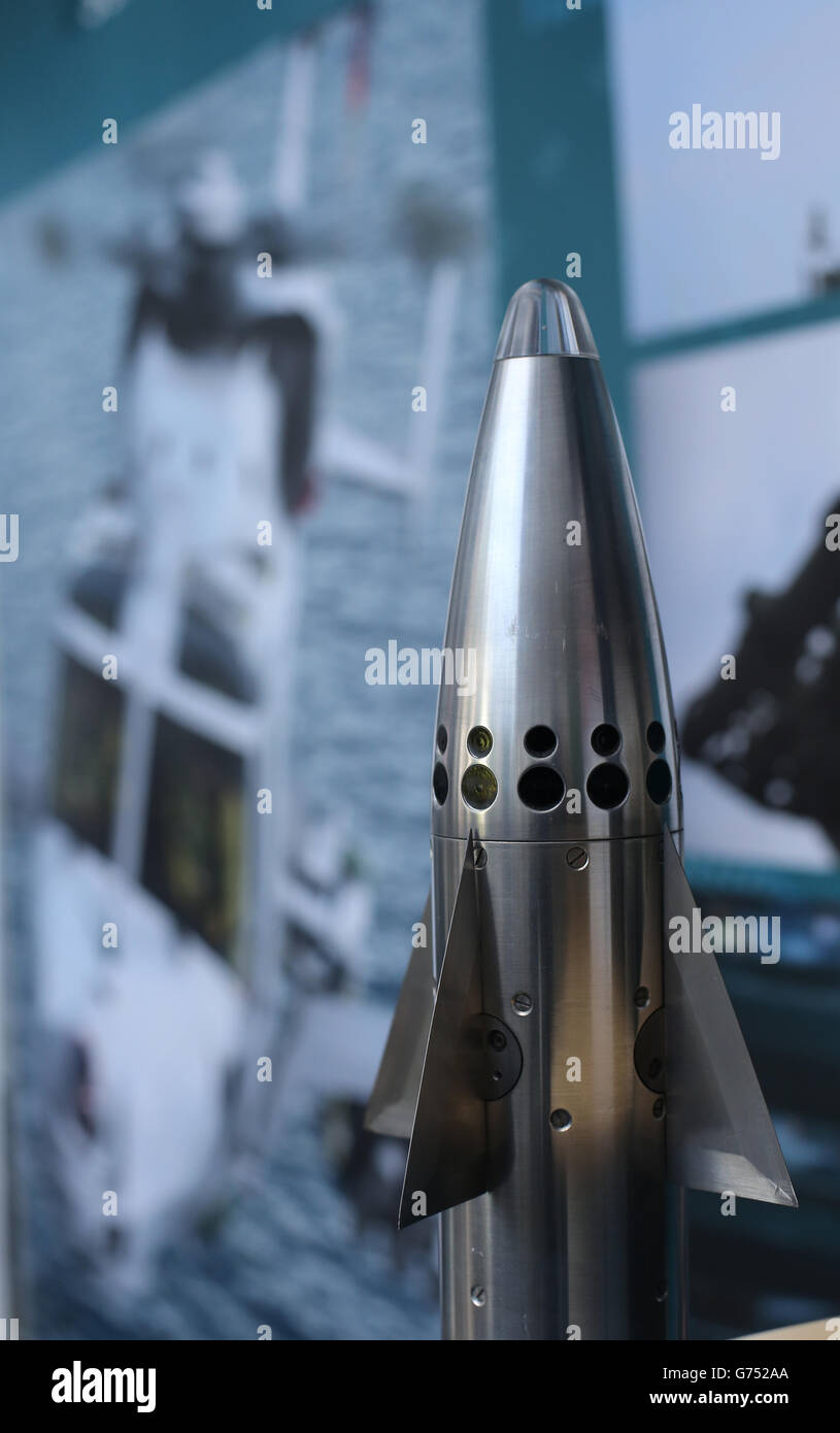 MoD signs missiles contract Stock Photo - Alamy