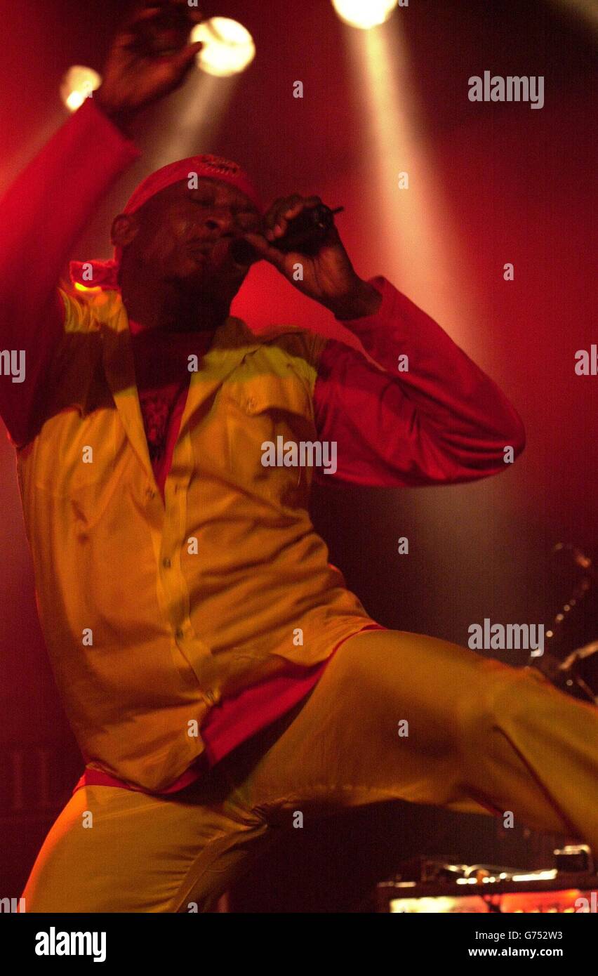 Jimmy cliff singer hi-res stock photography and images - Alamy