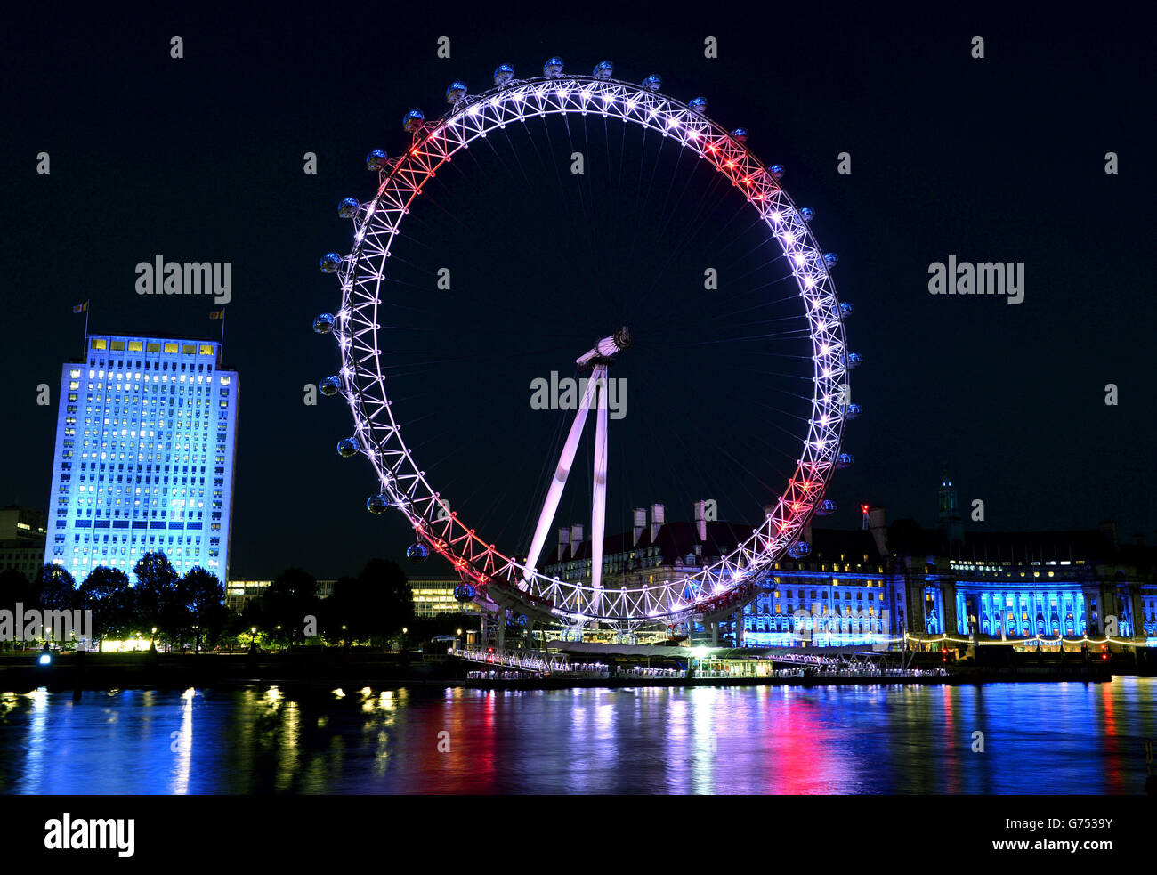 EDF London Eye World Cup lights Stock Photo - Alamy