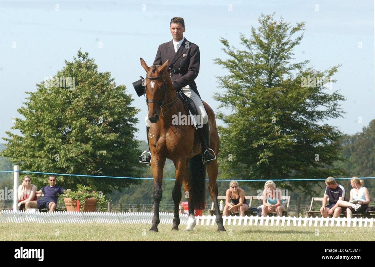Andrew Nicholson EVENTING Stock Photo - Alamy