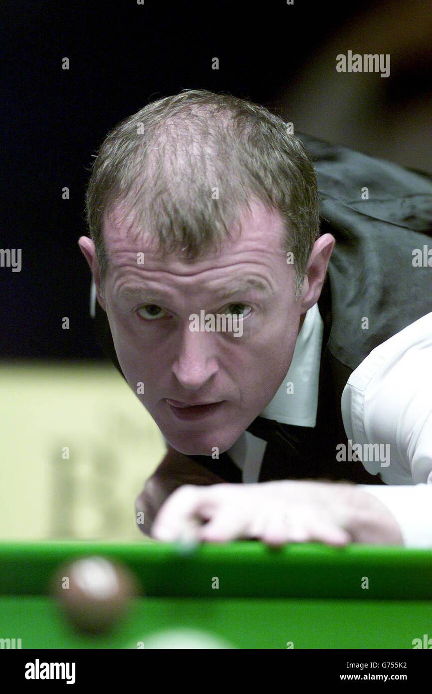 Steve Davis at the table during his game with Fergal O'Brien in a best ...