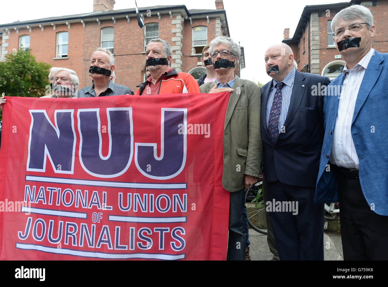 A delegation from the National Union of Journalists including SÃ©amus ...