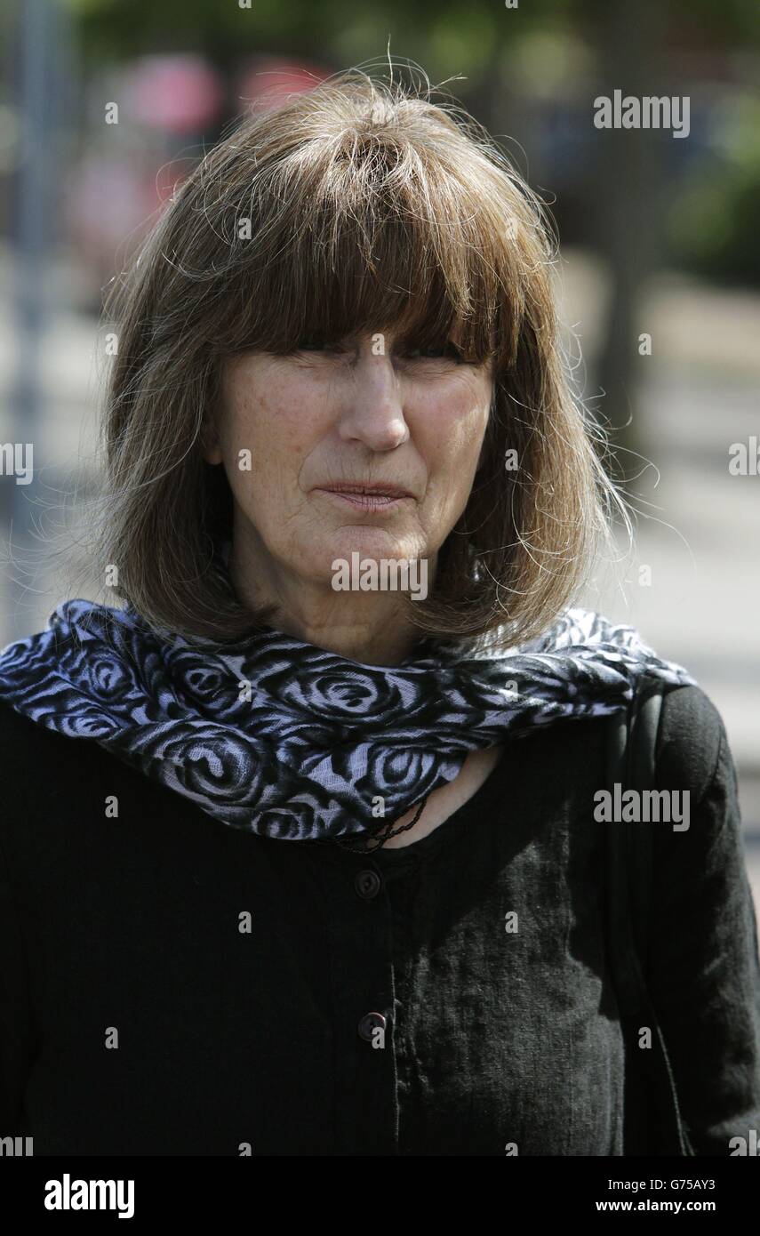 Gerry Conlon funeral Stock Photo - Alamy