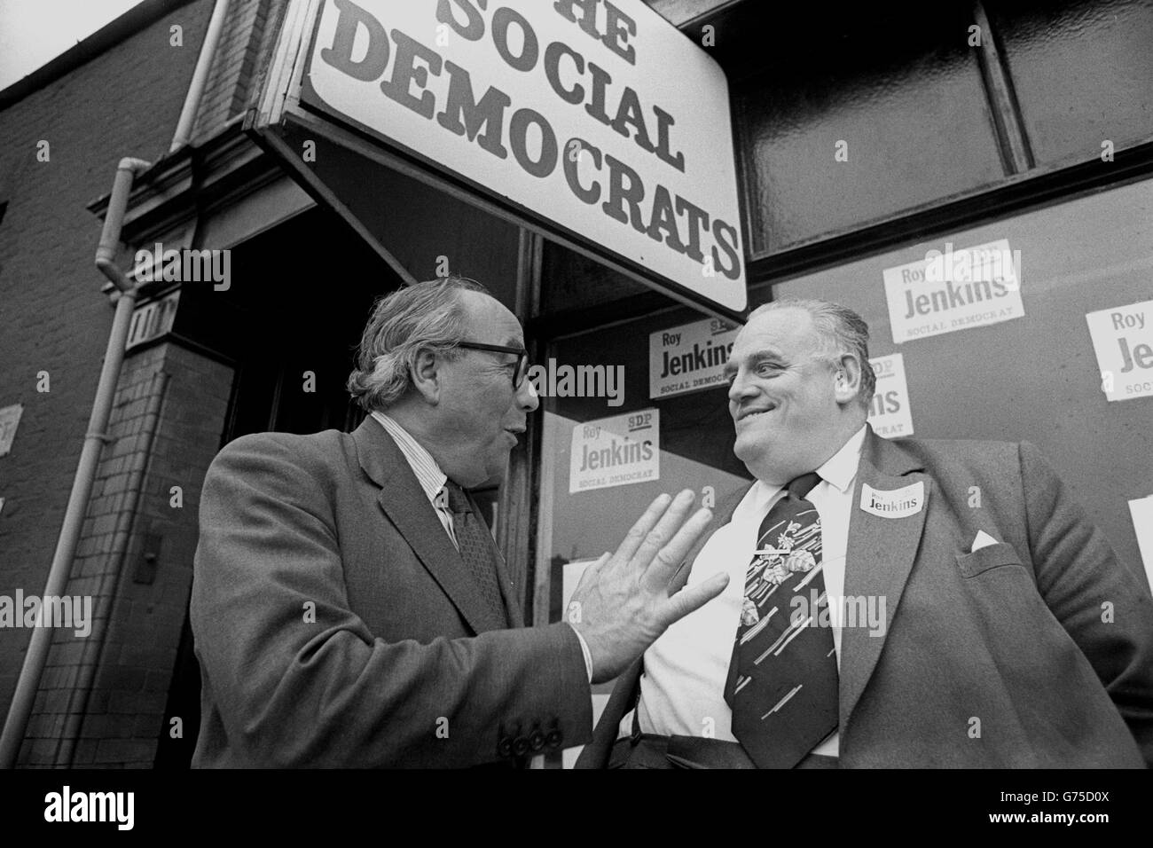 Warrington social democratic party candidate hi-res stock photography ...