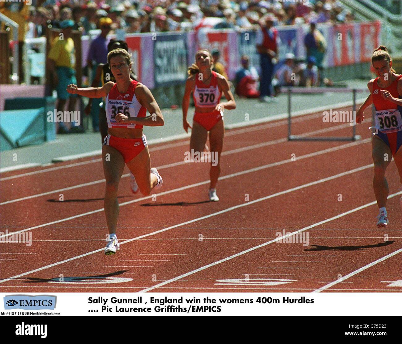 Sally gunnell 1994 hi-res stock photography and images - Alamy