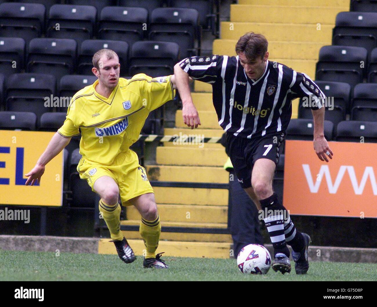 Notts county v tranmere division 2 hi-res stock photography and images ...