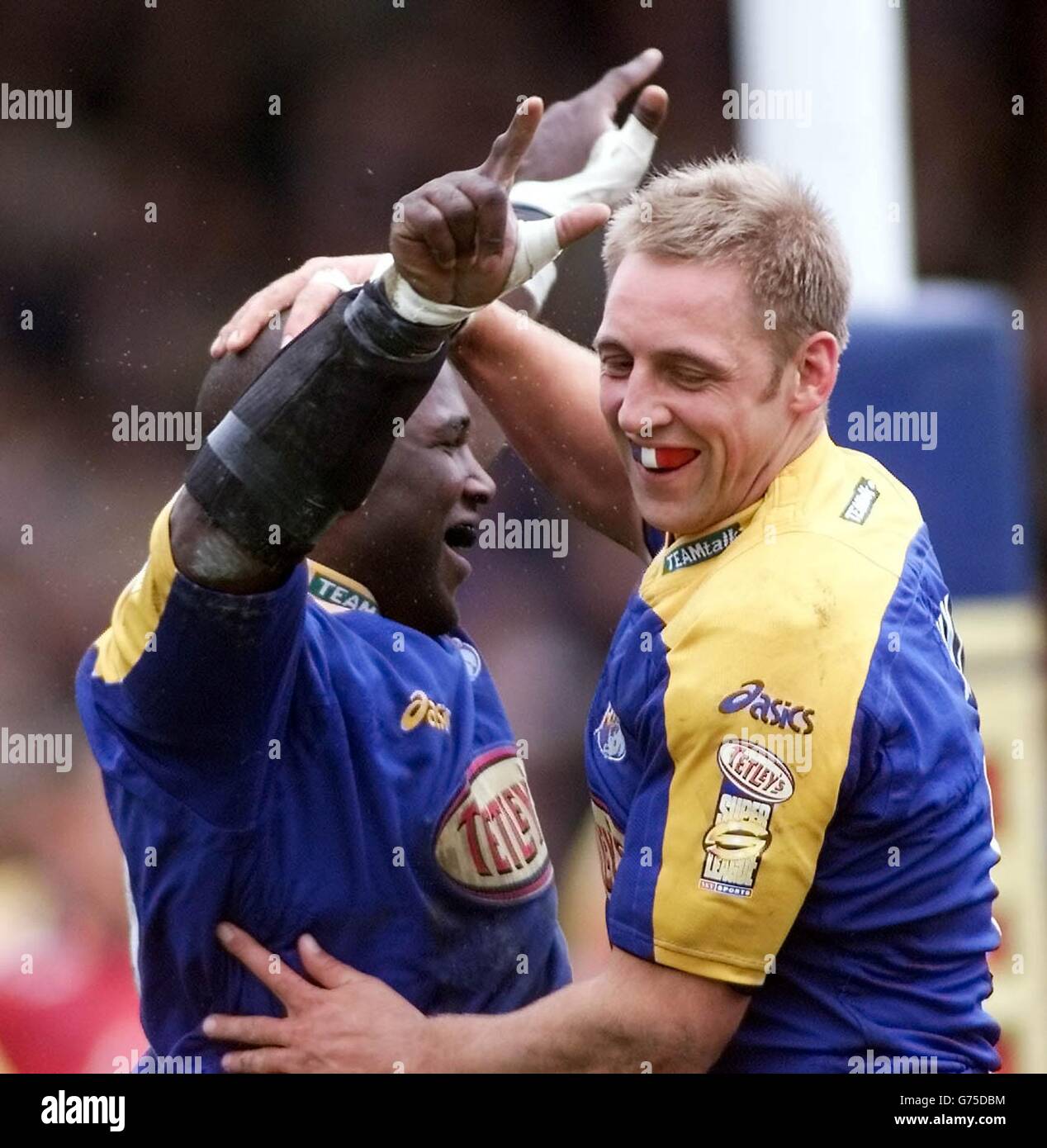 Leeds fleary celebrates his try with teammate andy hay right hi-res ...