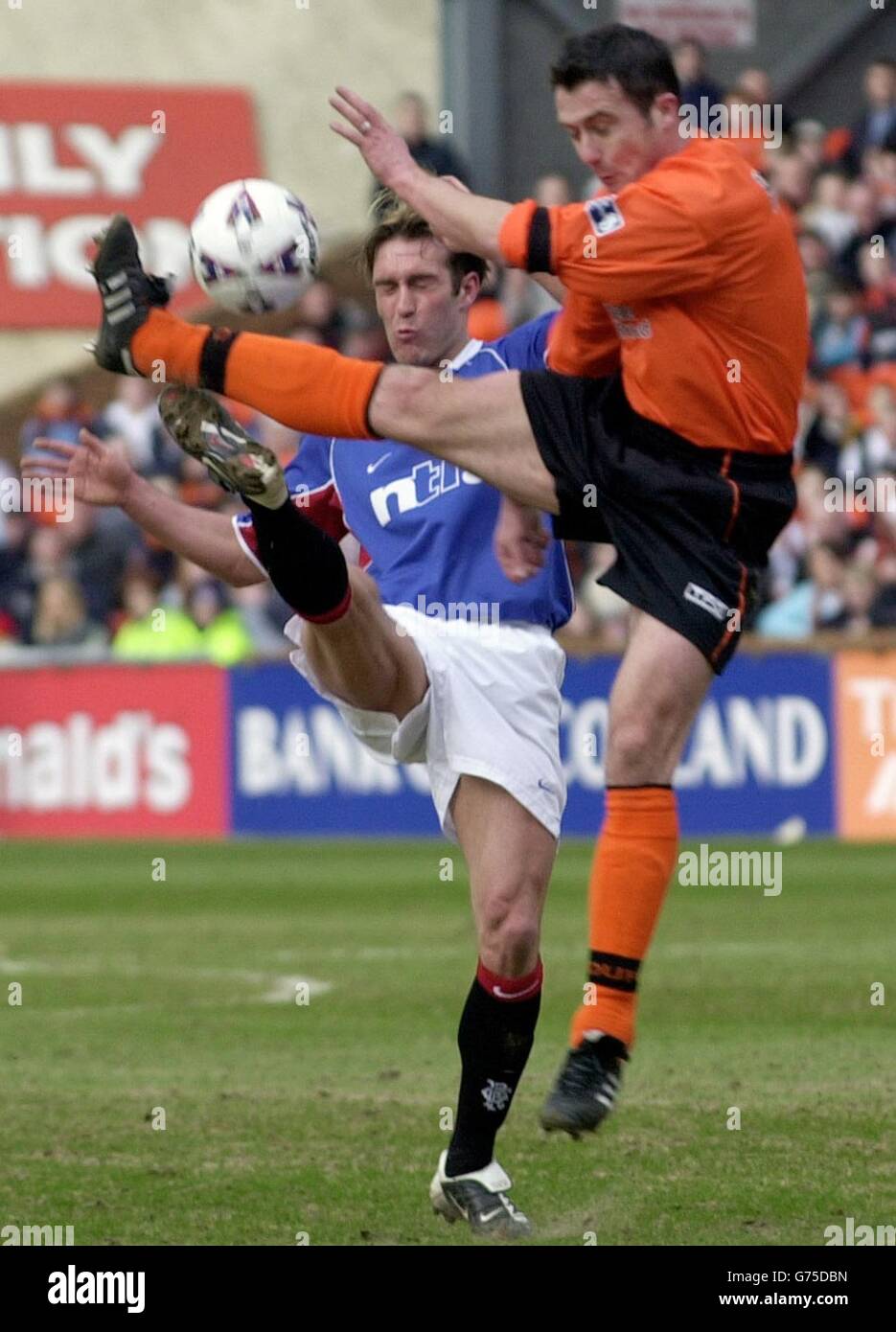 Dundee utds david hannah hi-res stock photography and images - Alamy