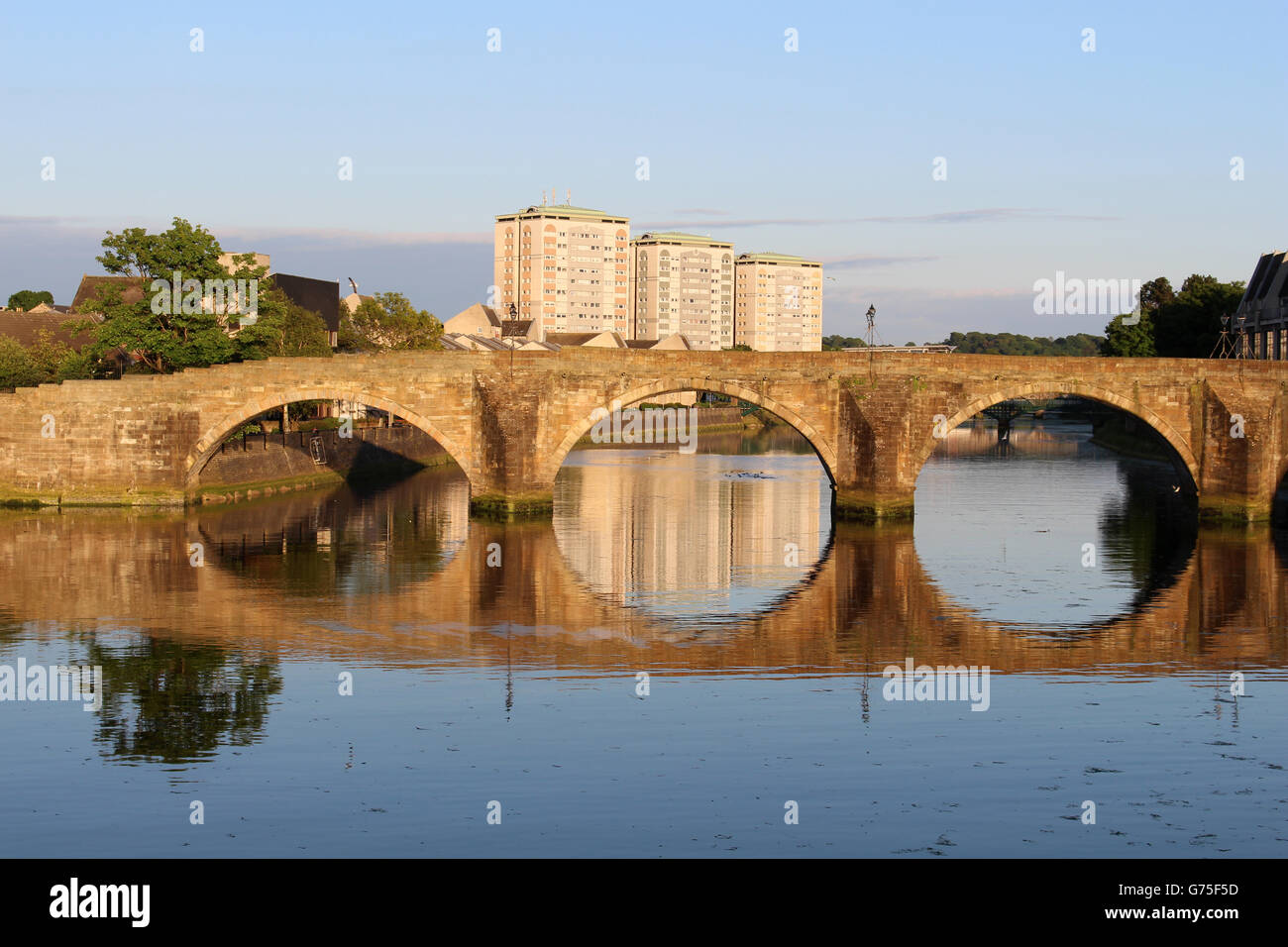 Looking upriver to the Auld Brig (Old Bridge) over the River Ayr at Ayr ...