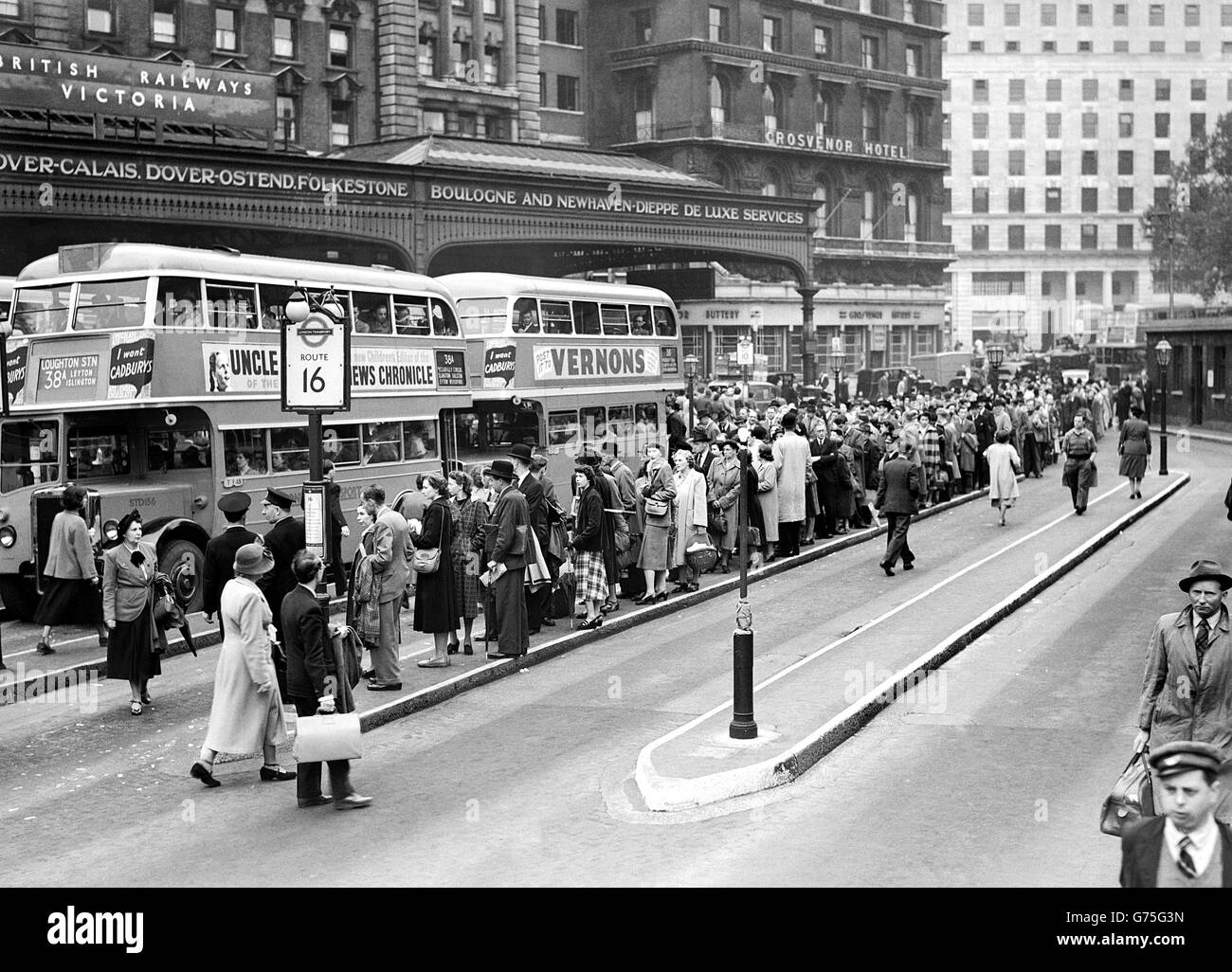 Transport, London Bus Strike. 1 per week on wages Stock Photo - Alamy