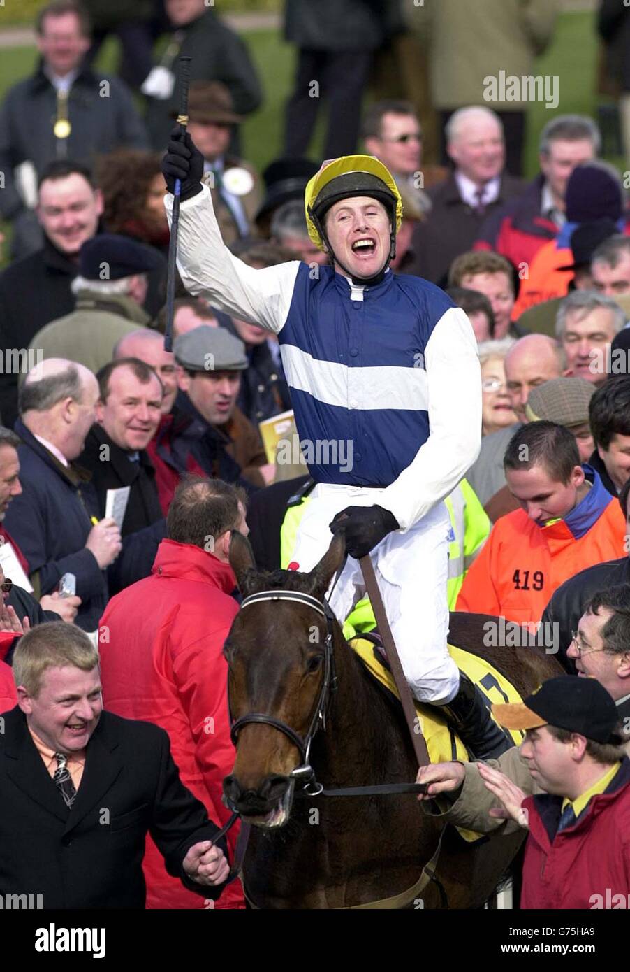 Racing at Cheltenham Stock Photo - Alamy