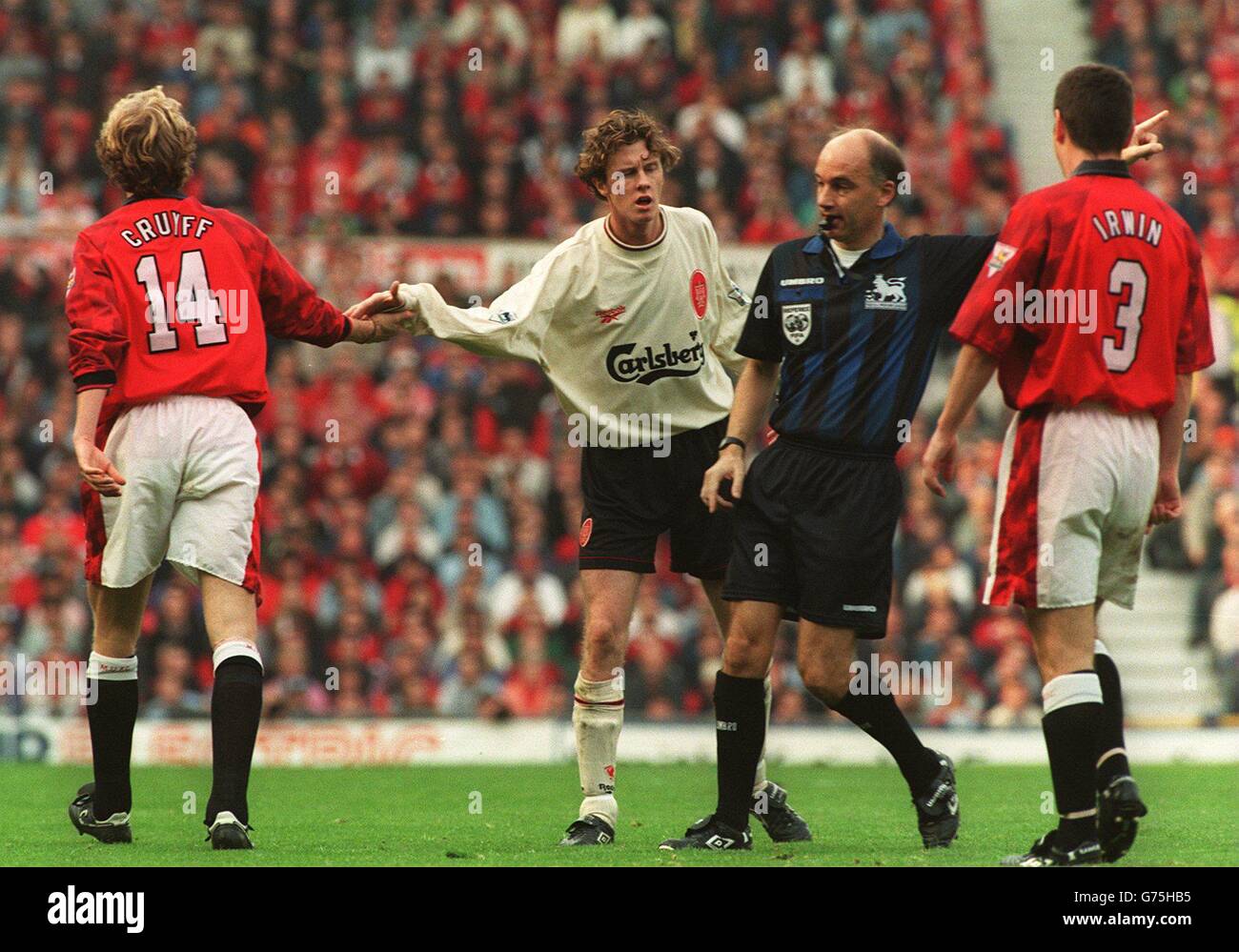 Referee david elleray hi-res stock photography and images - Alamy