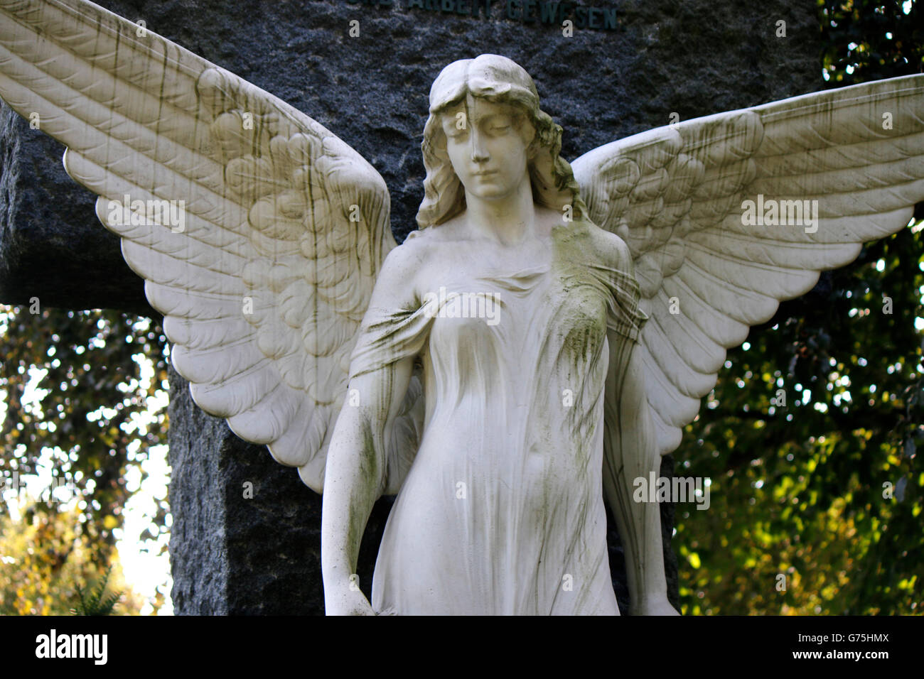 Invalidenfriedhof cemetery hi-res stock photography and images - Alamy