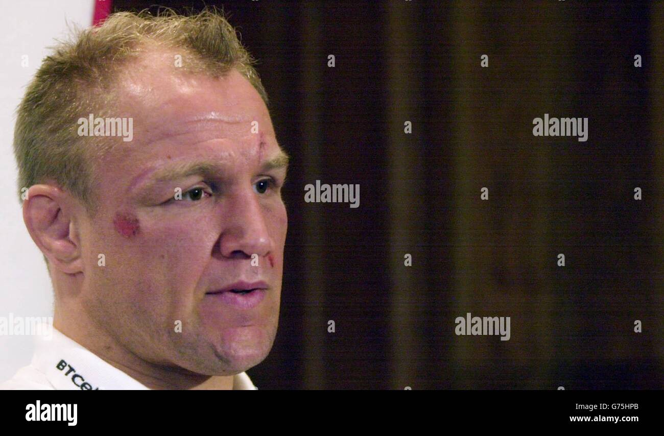 Leicester tigers flanker neil back hi-res stock photography and images ...