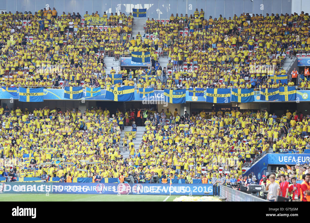 Stade allianz arena hi-res stock photography and images - Alamy