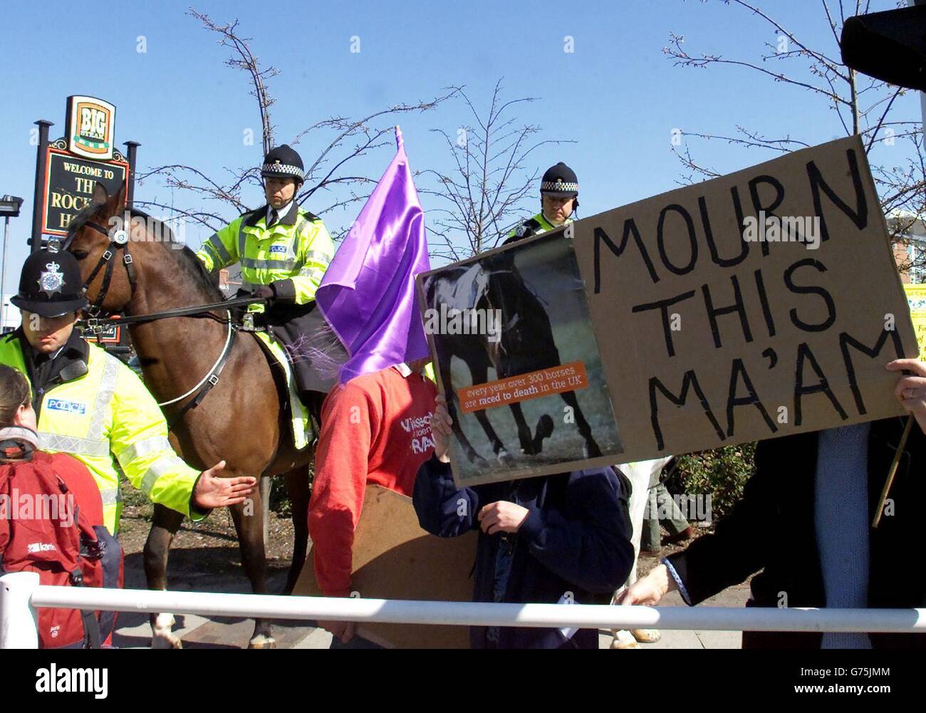 Aintree grand national protest hi-res stock photography and images - Alamy