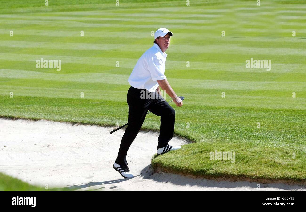 B&H International Open / Barry Lane. Barry Lane out of the sand on the ...